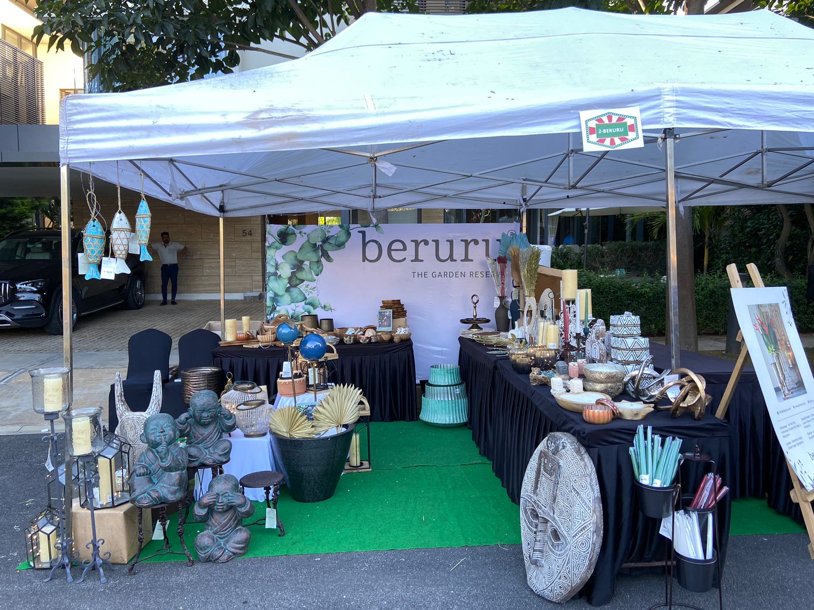 Embassy Boulevard - Christmas Carnival – Beruru