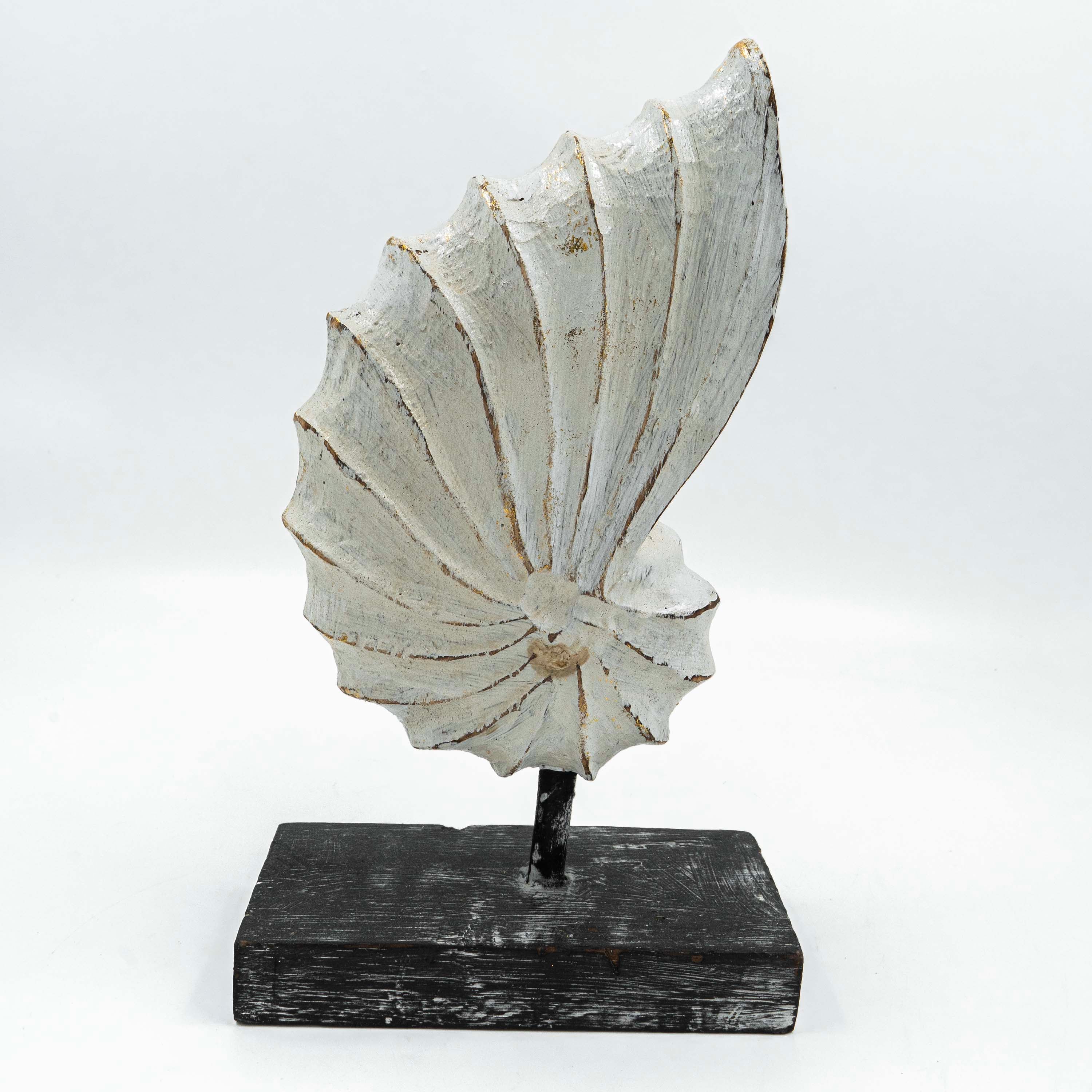 Buy Artefacts | Keong Wood Shell Table Décor | Shop at Beruru